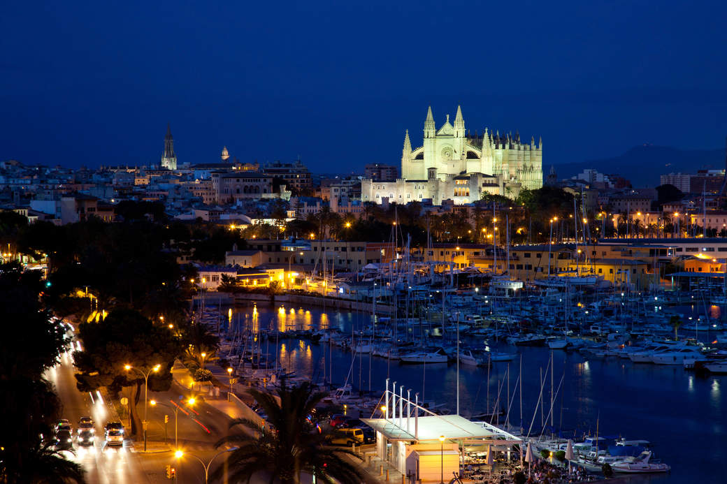 Palma to host 2024 FIM Awards ceremony | FIM AWARDS